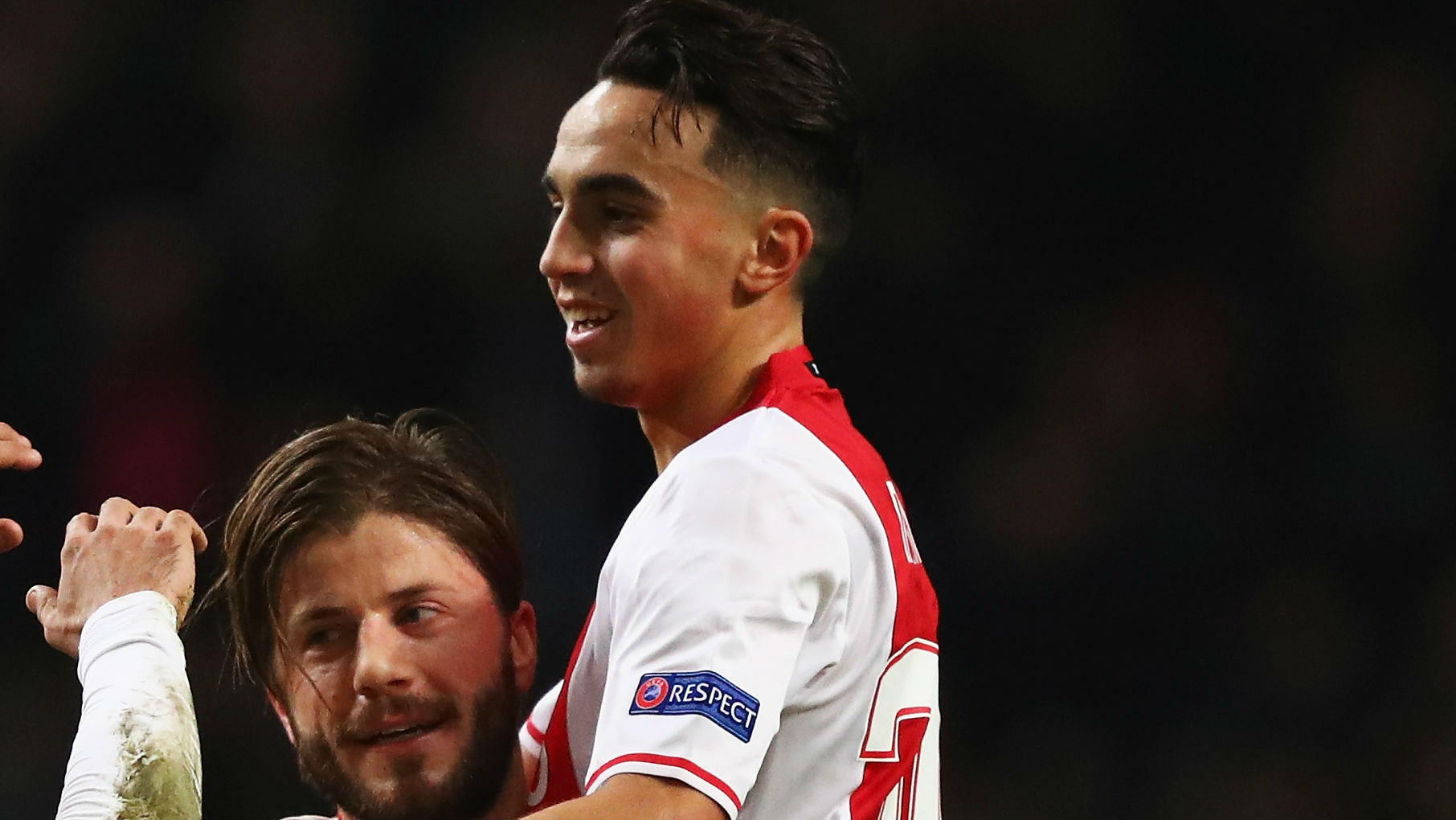 Com a sobrancelha, Abdelhak Nouri aconselhou De Jong a acertar com o ...