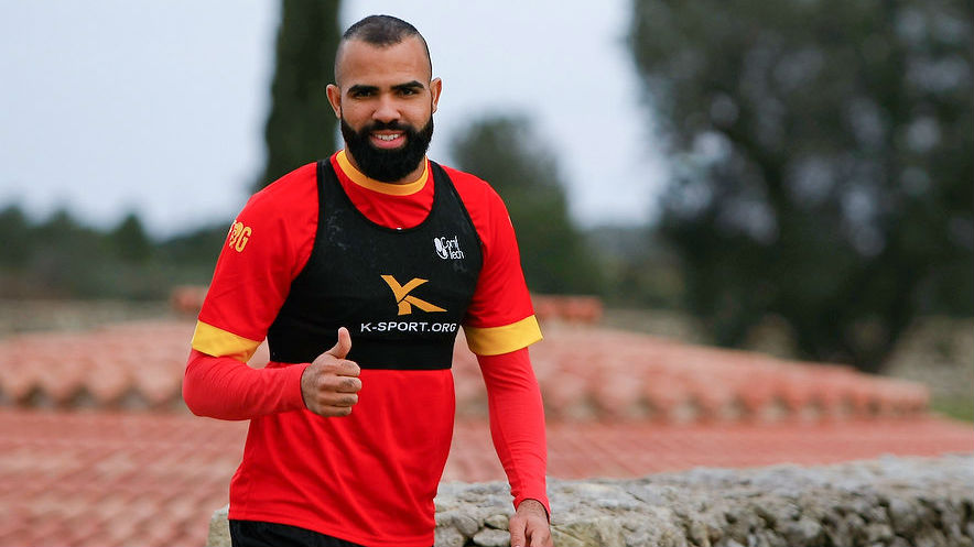 Após fraca passagem pela Turquia, Sandro tentará salvar o Benevento do ...