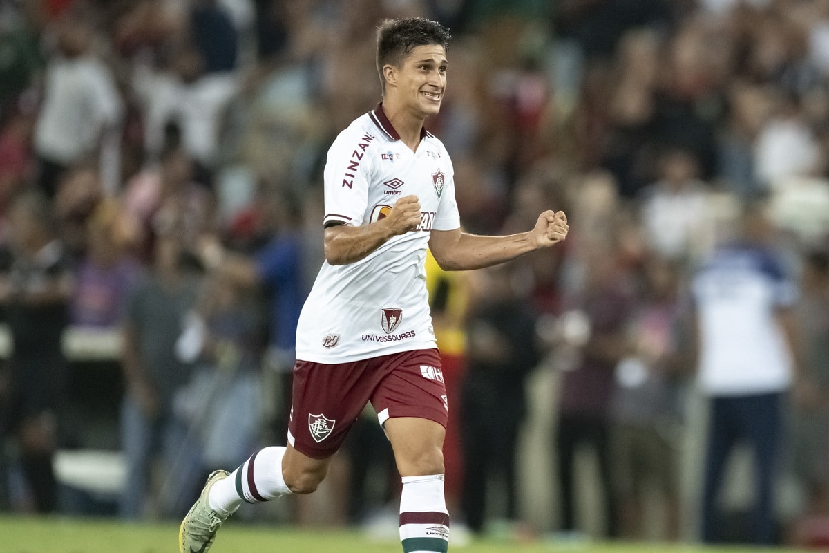 Pirani deixa Fluminense e é vendido pelo Santos ao time de Rooney na MLS