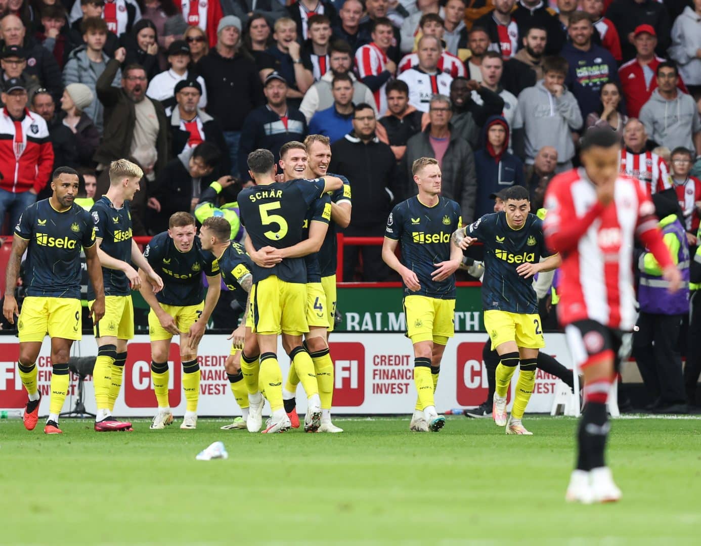 O Newcastle aplicou um sonoro 8 a 0 sobre o Sheffield e consolidou ...