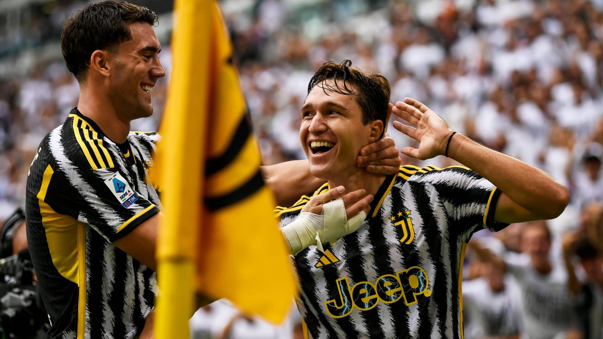 Um embalado Vlahovic decidiu a grande vitória da Juventus sobre a Lazio