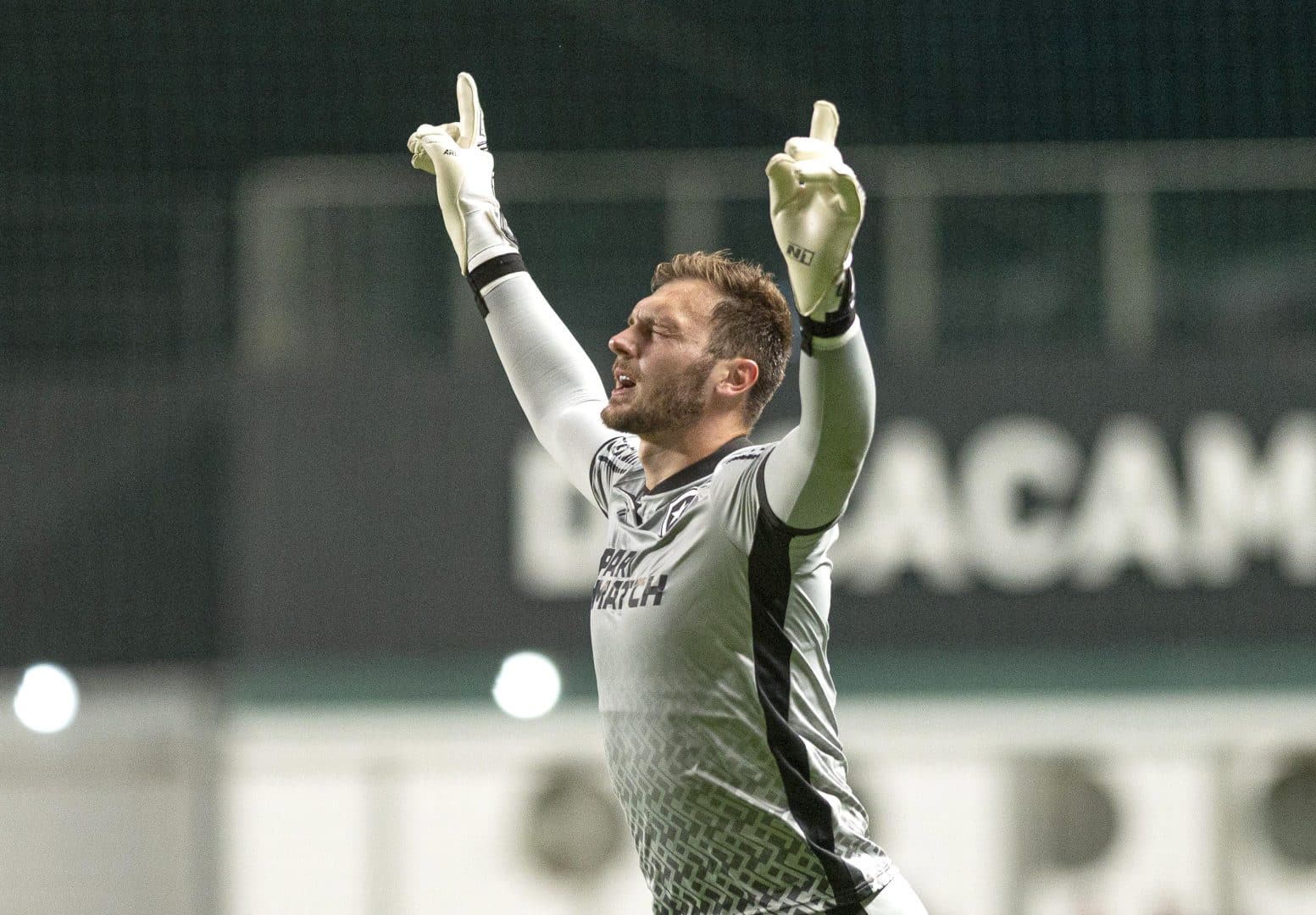 Depoimento de Lucas Perri dá mostras de um Botafogo incansável na busca ...
