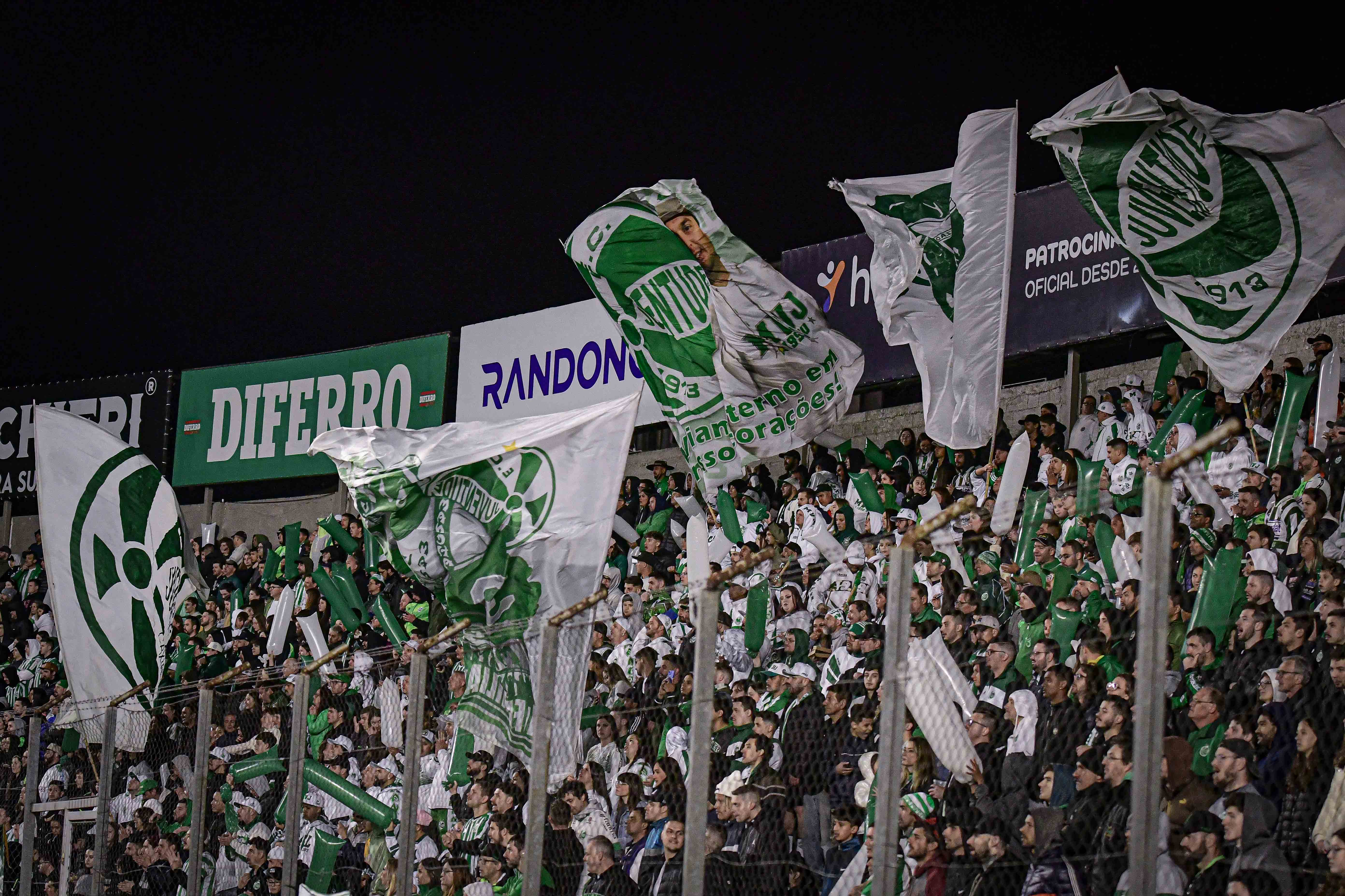 Com discurso 'pé no chão', Juventude pode garantir acesso antecipado de ...