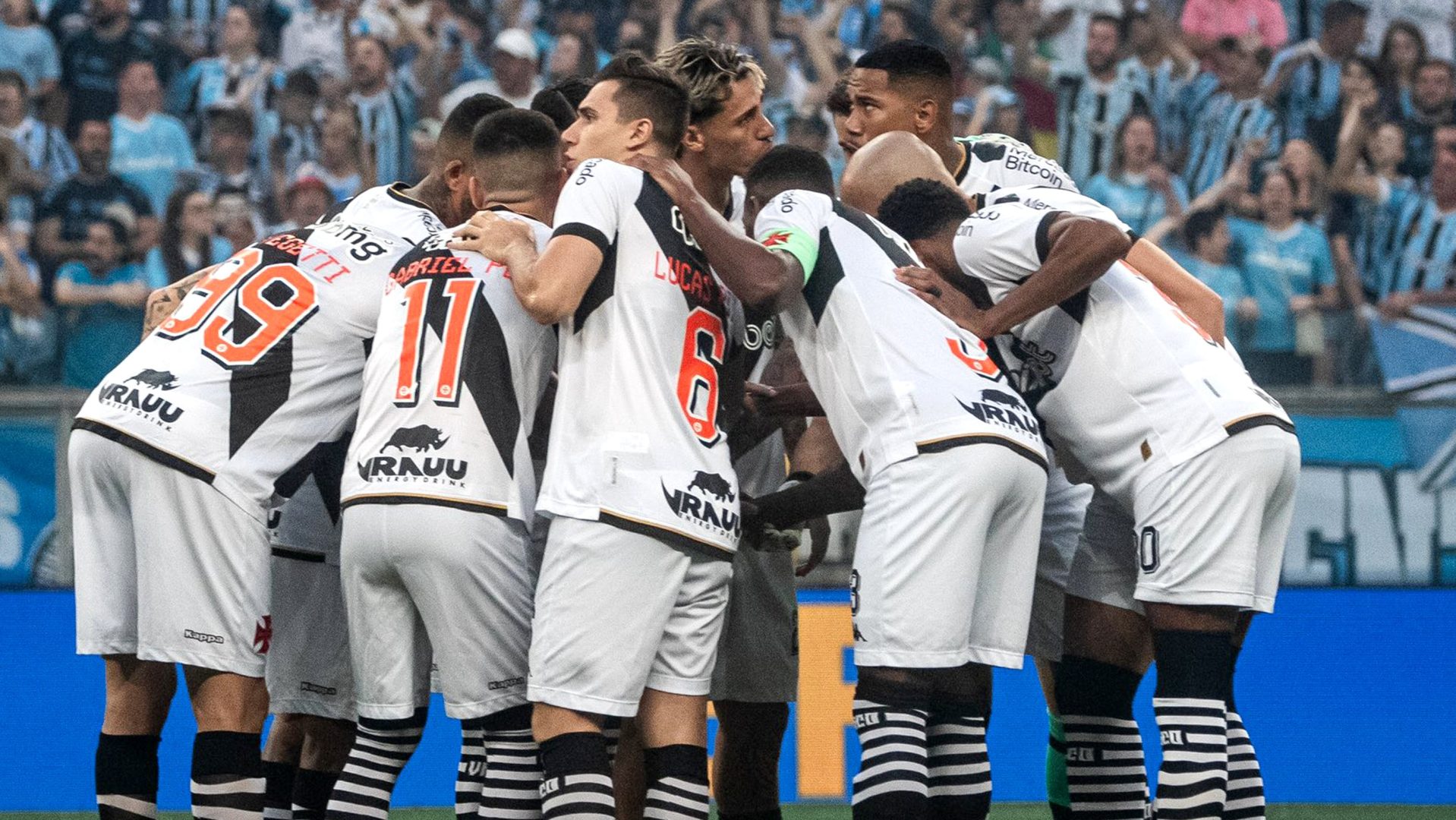 Com mais sorte do que competência, Vasco chega na última rodada ...