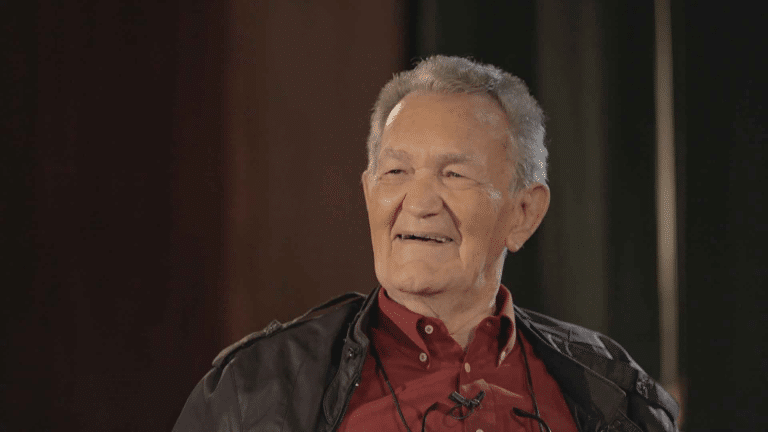 Morre, aos 92 anos, o ícone do jornalismo esportivo Léo Batista