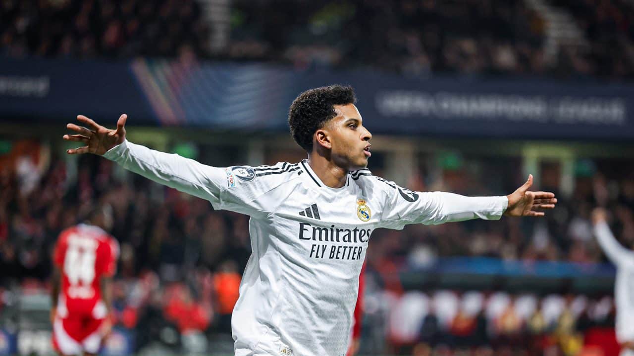 Decisivo de novo, Rodrygo coloca dúvida em Ancelotti sobre posição de ...