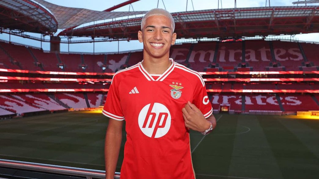 Portugal se antecipa ao Brasil e convoca atacante sensação do Benfica