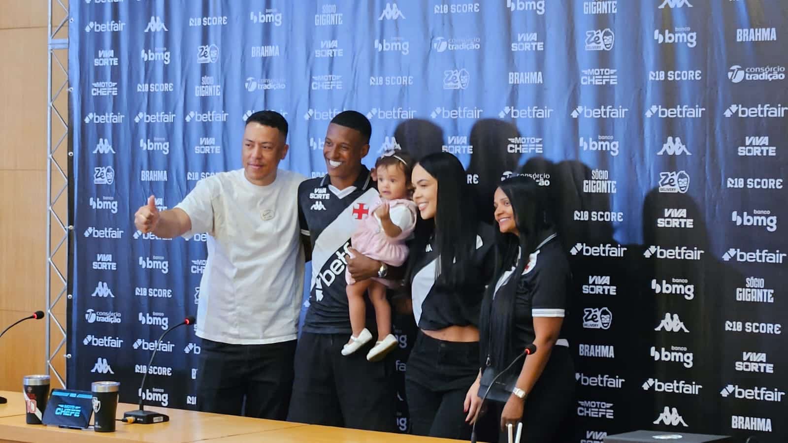 Como pai rapper ajudou Robert Renan, do Vasco, a superar a violência ...