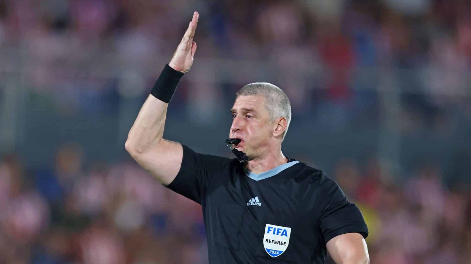 Chile e Uruguai ficam na bronca com Daronco em empate sem graça nas ...