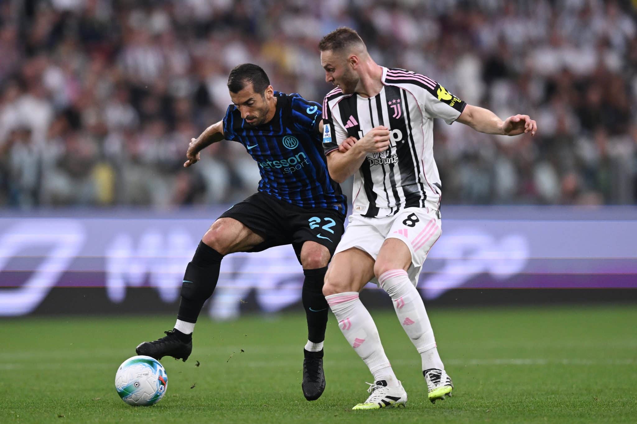 Juventus e Internazionale brindam ao futebol com jogo de incríveis sete ...