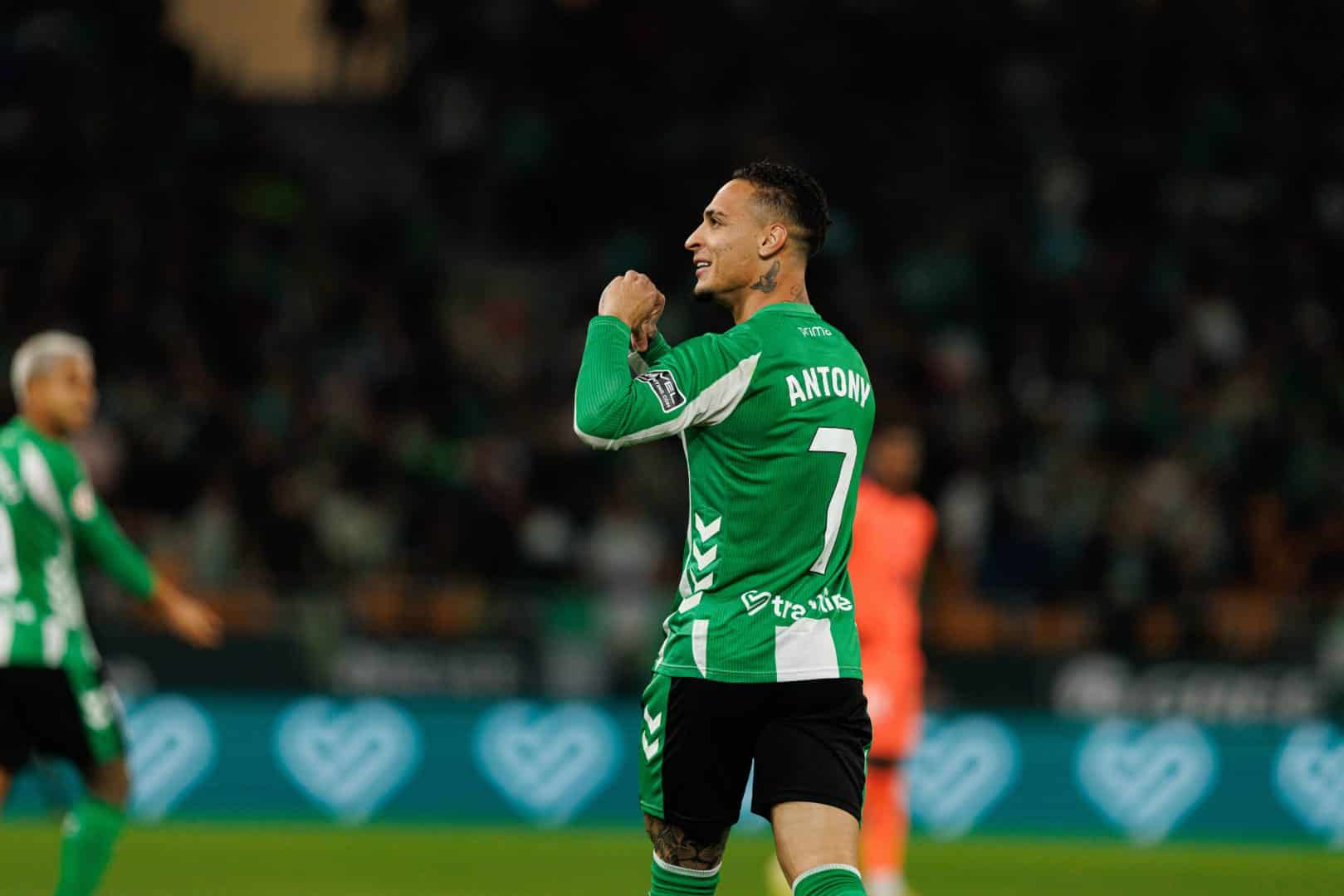 Vitória do Barcelona exibe Yamal em nova função que pode ser futuro da ...