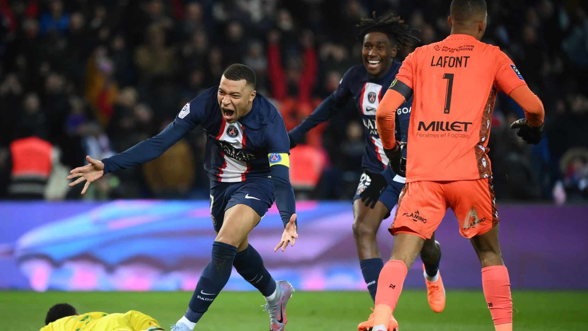 O meteoro Mbappé atinge a imortalidade e se torna o maior artilheiro da ...