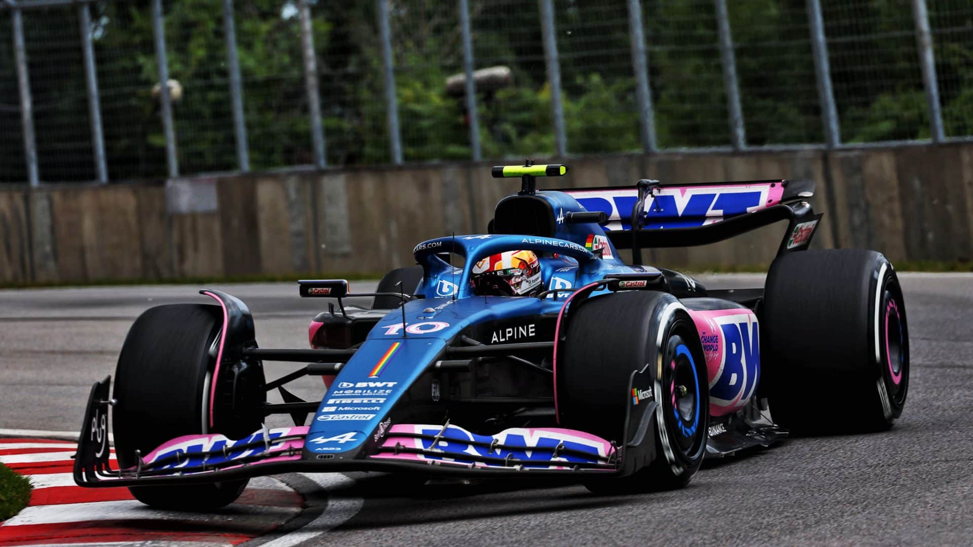 Dono do Milan é parte do grupo que comprou ações da equipe Alpine na F1