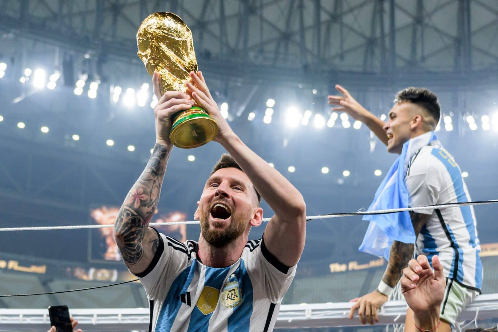 Messi rebate declaração de Mbappé e ressalta importância da Copa do Mundo